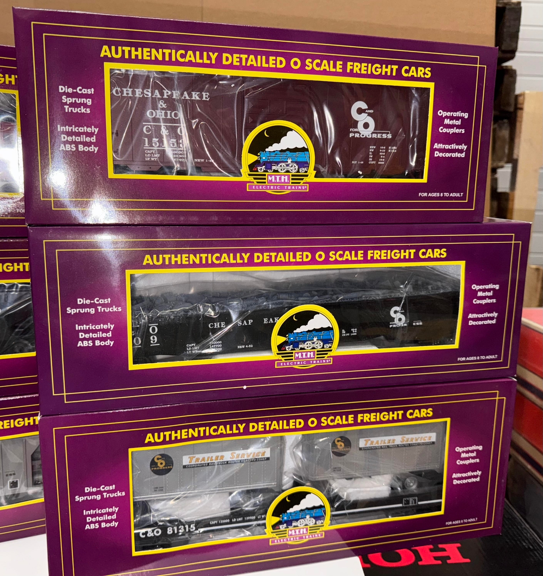 Grzyboski's Train Store: MTH Premier C&O 6-Car Freight Set