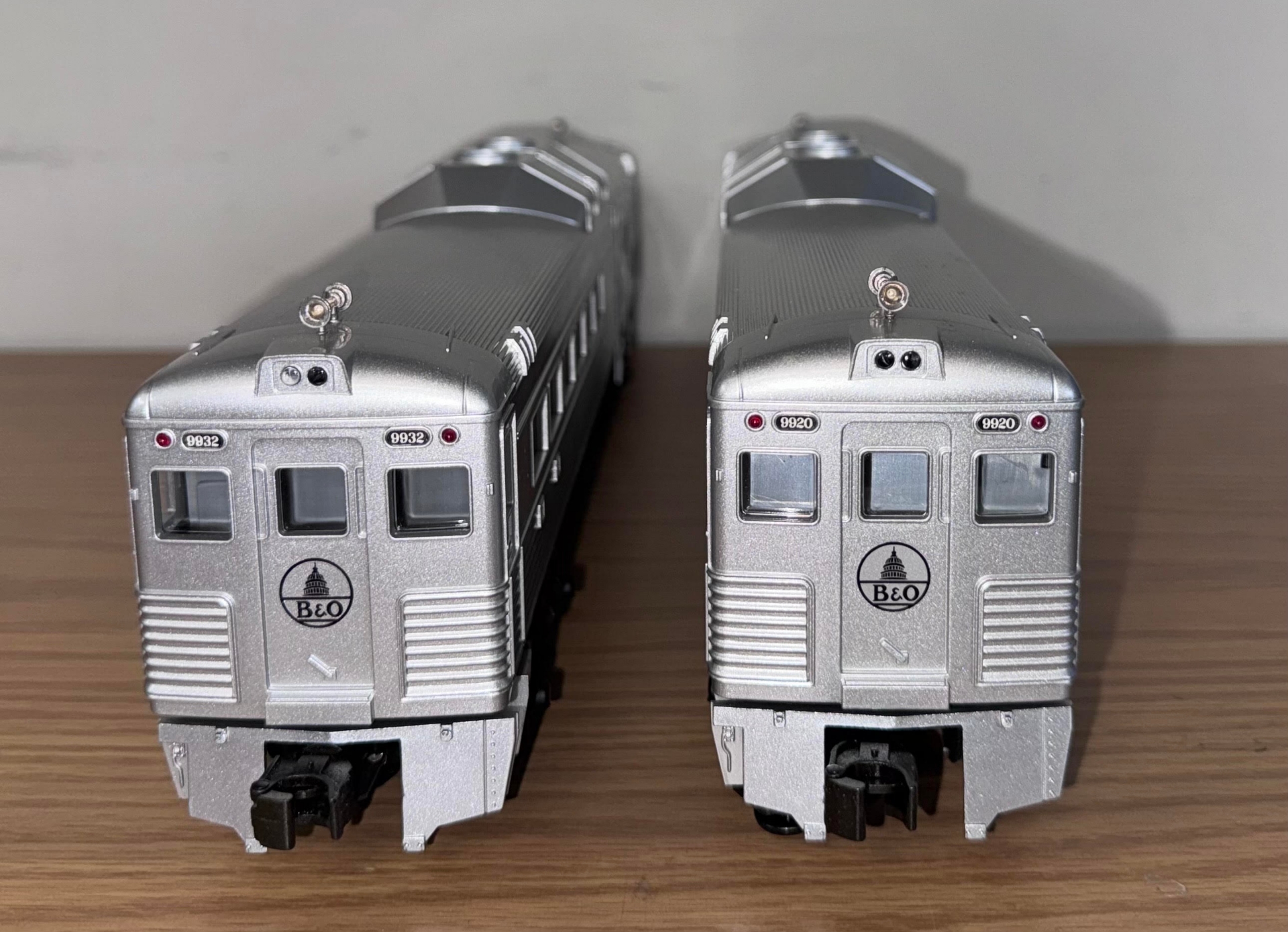 Grzyboski's Train Store: MTH RailKing Baltimore & Ohio RDC 'Budd' 2-Car Set