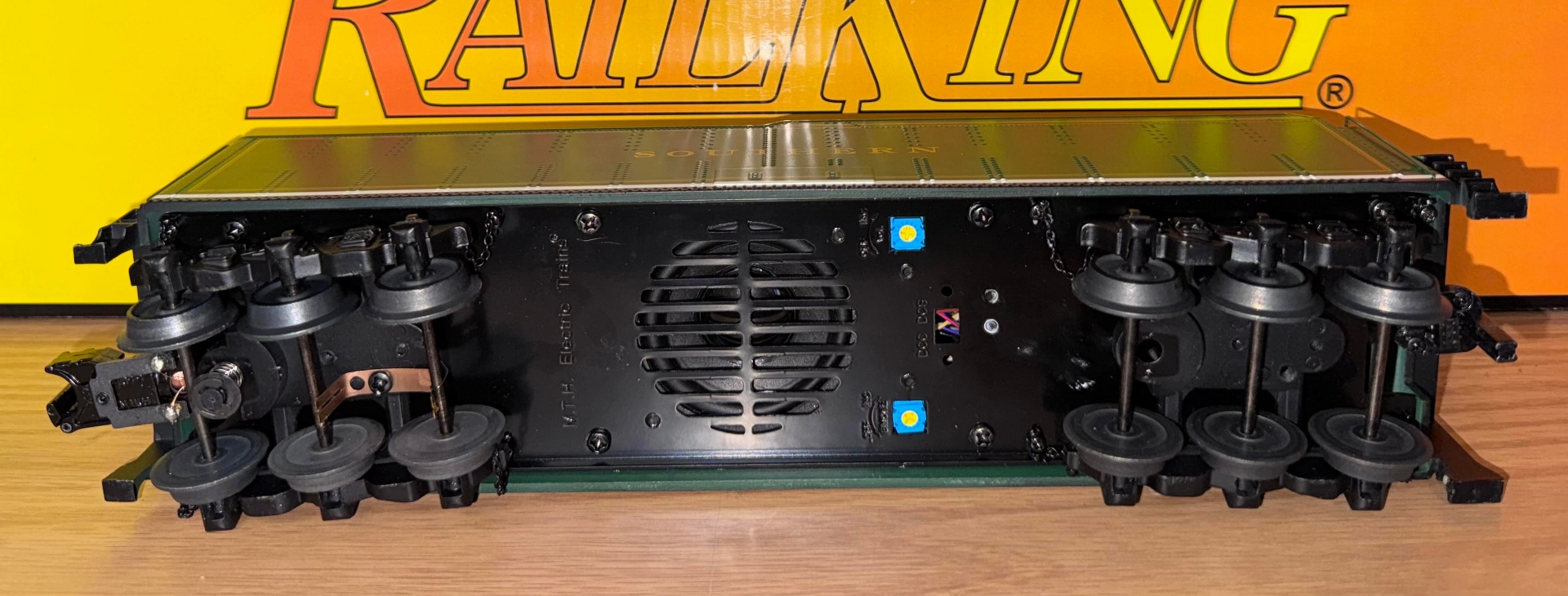 Grzyboski's Train Store: MTH RailKing Southern Imperial M-1a Mountain ...