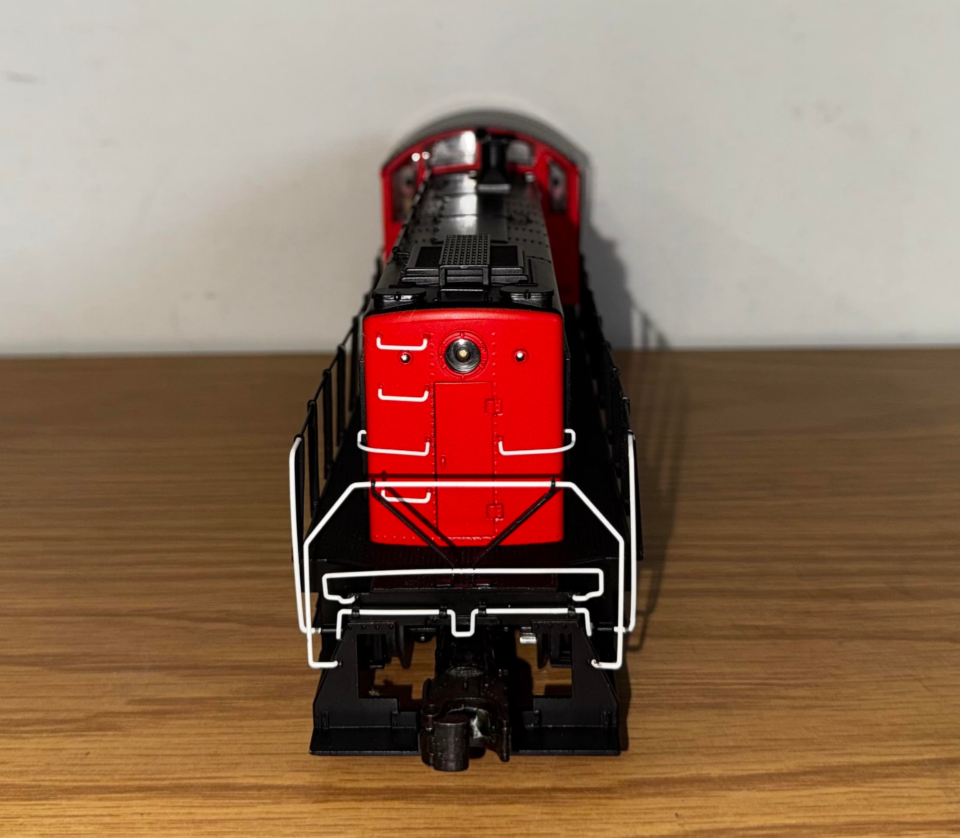 Grzyboski's Train Store: Lionel 'LEGACY' Canadian National S-2 Switcher ...
